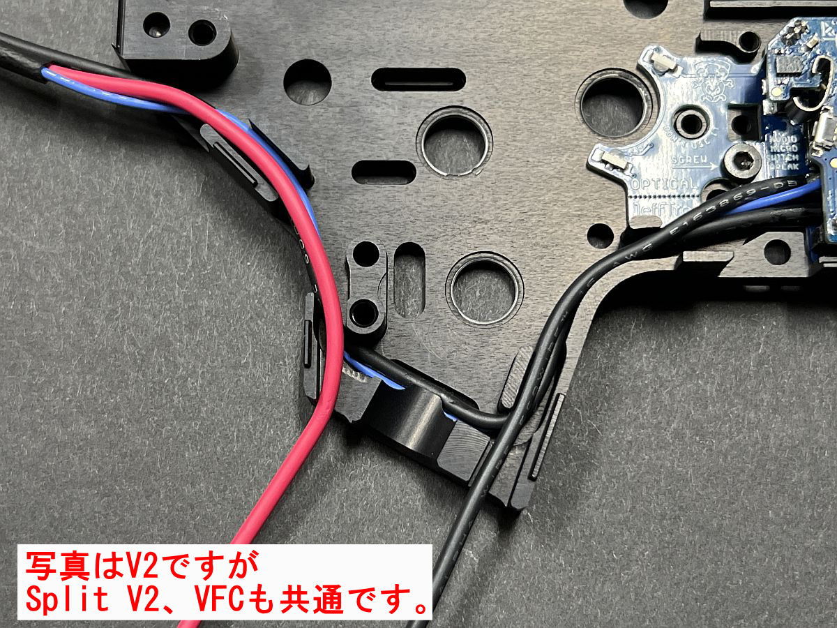 【RETRO ARMS】CNC Split Gearbox V2 with int. Hop Up Chamber UNI - QSC (8 ...