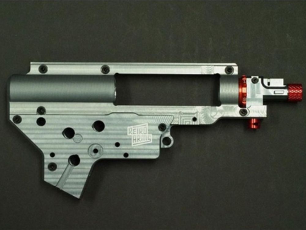 【RETRO ARMS】CNC Split Gearbox V2 with int. Hop Up Chamber ULTRA (8mm ...