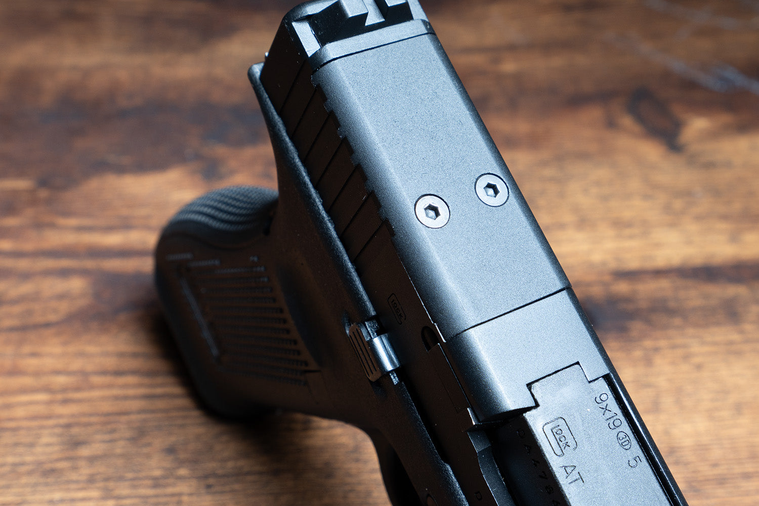 【UMAREX】 Glock G17 Gen5 MOS ガスブローバック 1年間工賃無償保証（再販未定） – ROCK-et